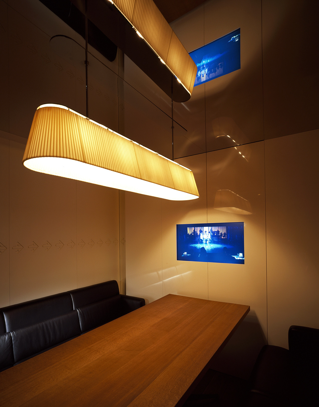 CAFE RESTAURANT BAR SHIN | Wonderwall