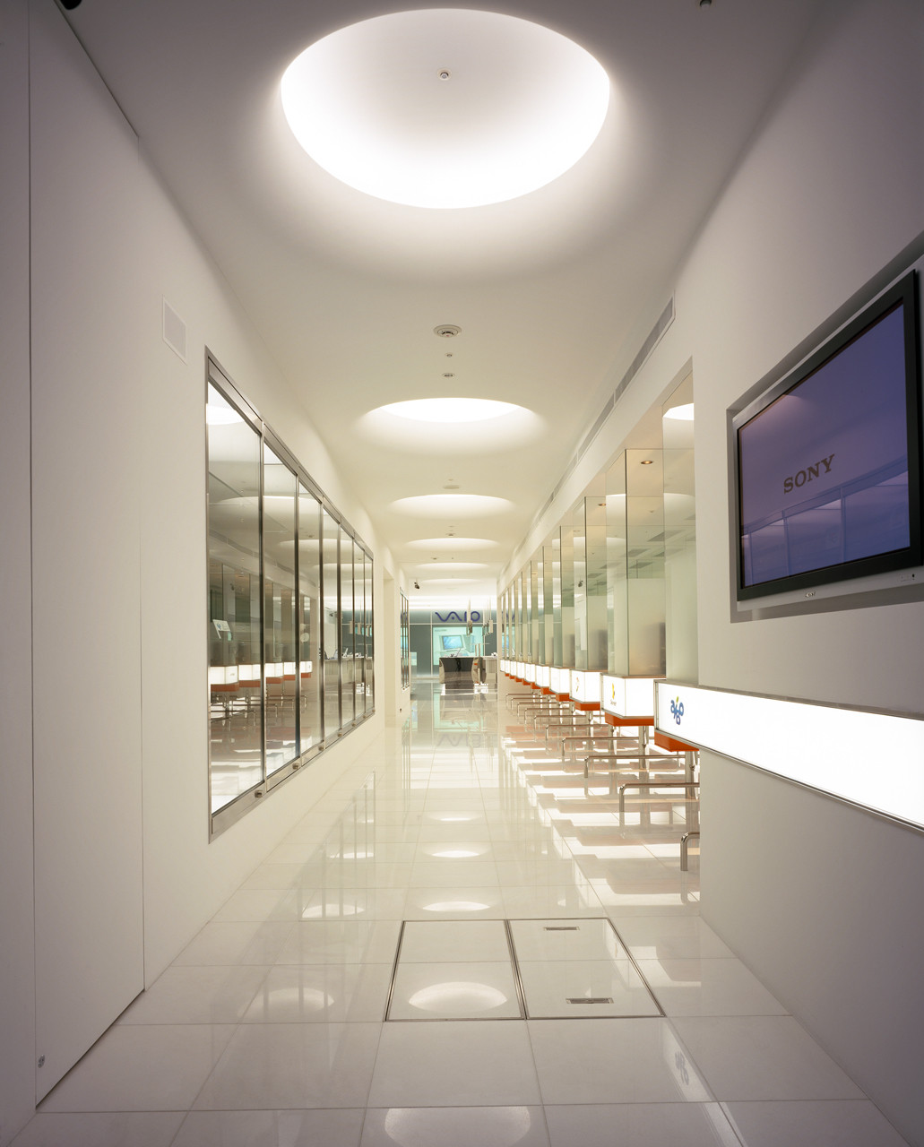 SONY TOWER SHOW ROOM | Wonderwall